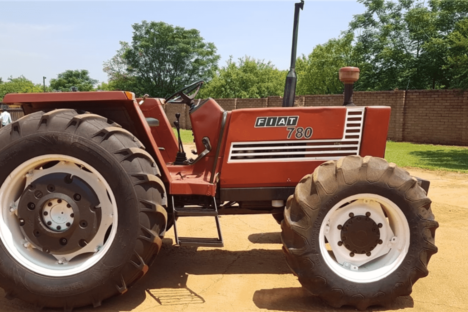 Tips On Buying Used Belarus Tractor - AgriThing.com