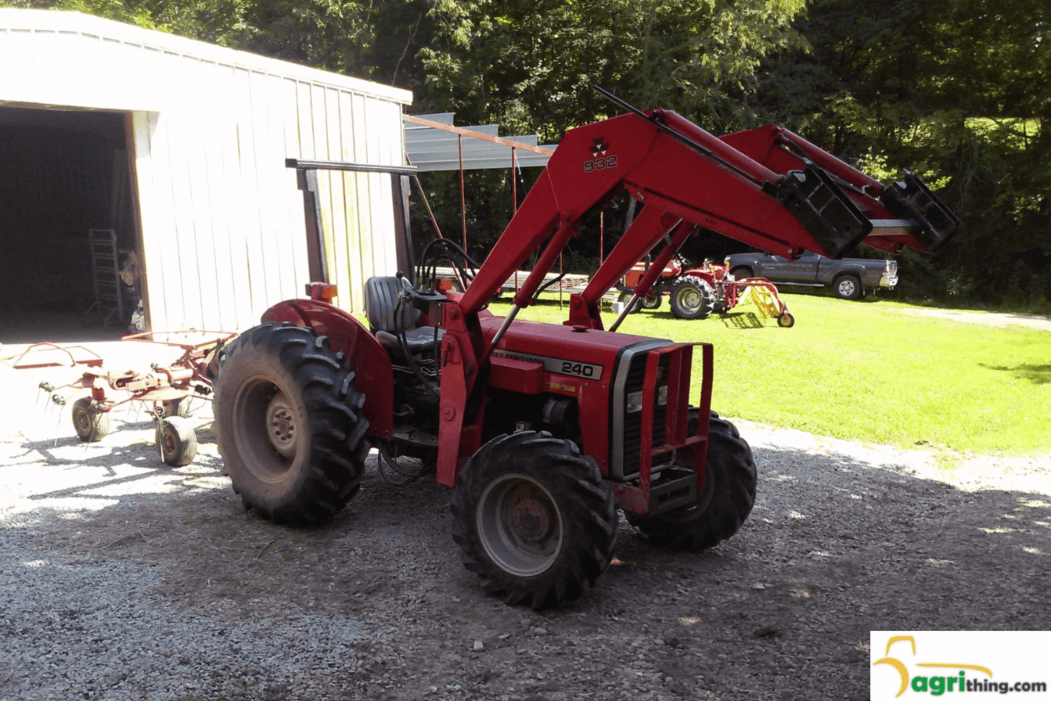 Massey Ferguson Tractor 240: Farmer's Guide - AgriThing.com